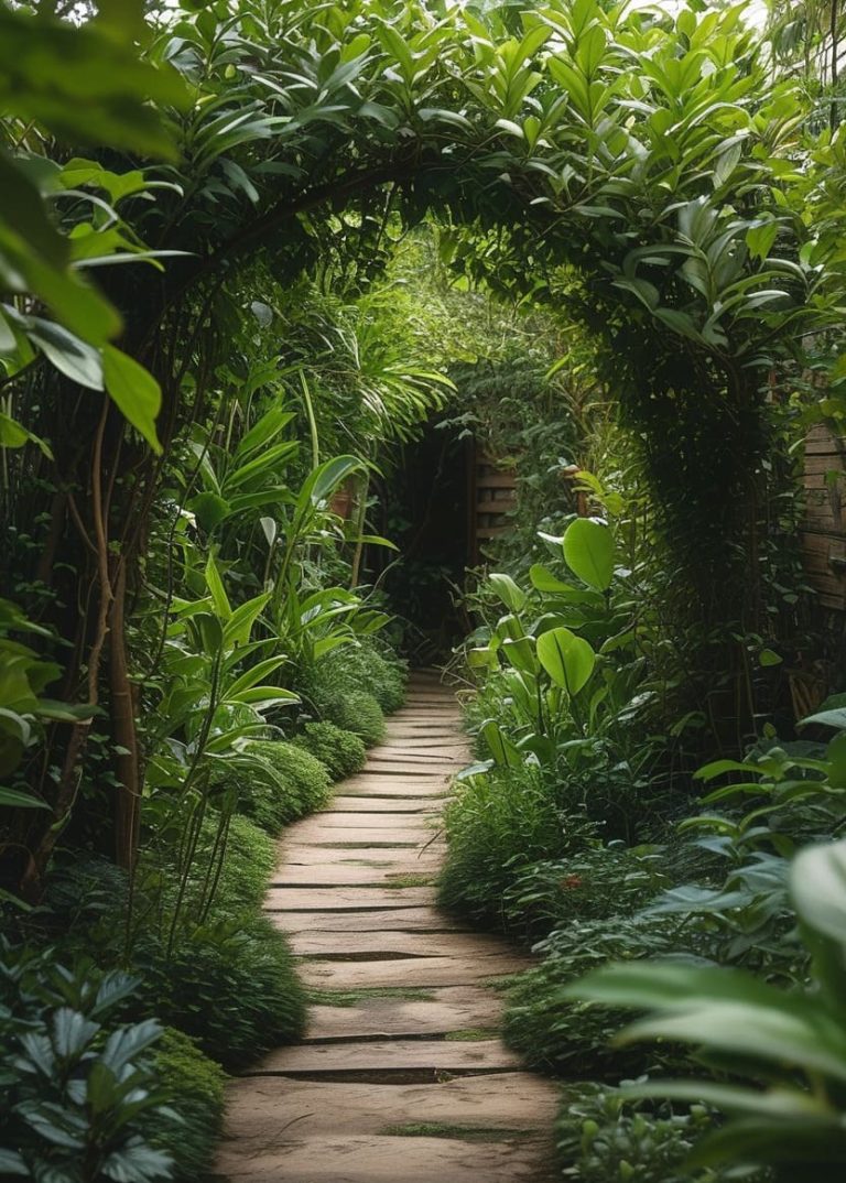 25+ Inspiring Sloped Backyard Walkway Ideas to Maximize Your Space (2024)