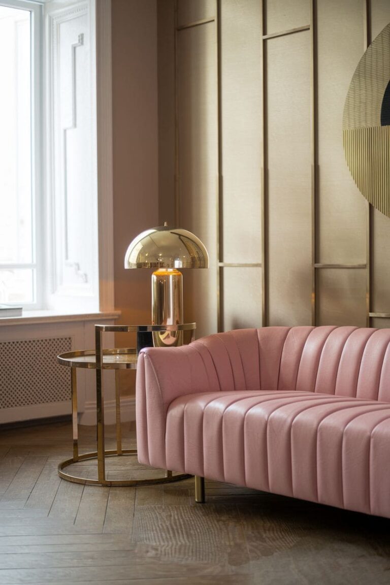 60+ Chic Pink Couch Living Room Ideas for a Stylish Makeover (2025)
