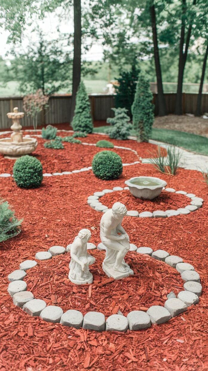 60+ Stunning Red Mulch Landscaping Ideas That Transform Your Yard ...