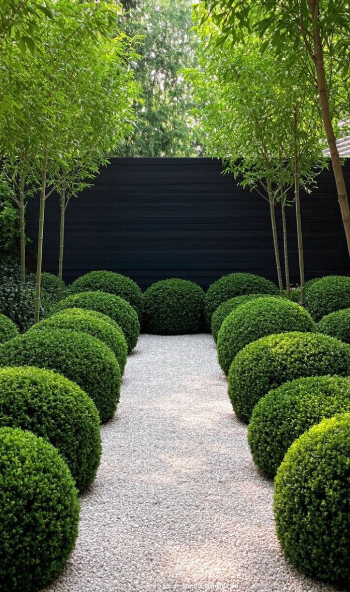 40+ Cheap Landscaping Ideas That’ll Make Your Yard Look Luxe (2026 ...