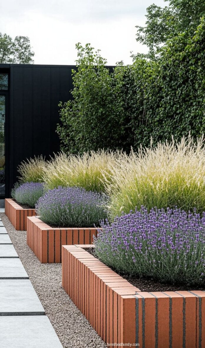 40+ Cheap Landscaping Ideas That’ll Make Your Yard Look Luxe (2026 ...