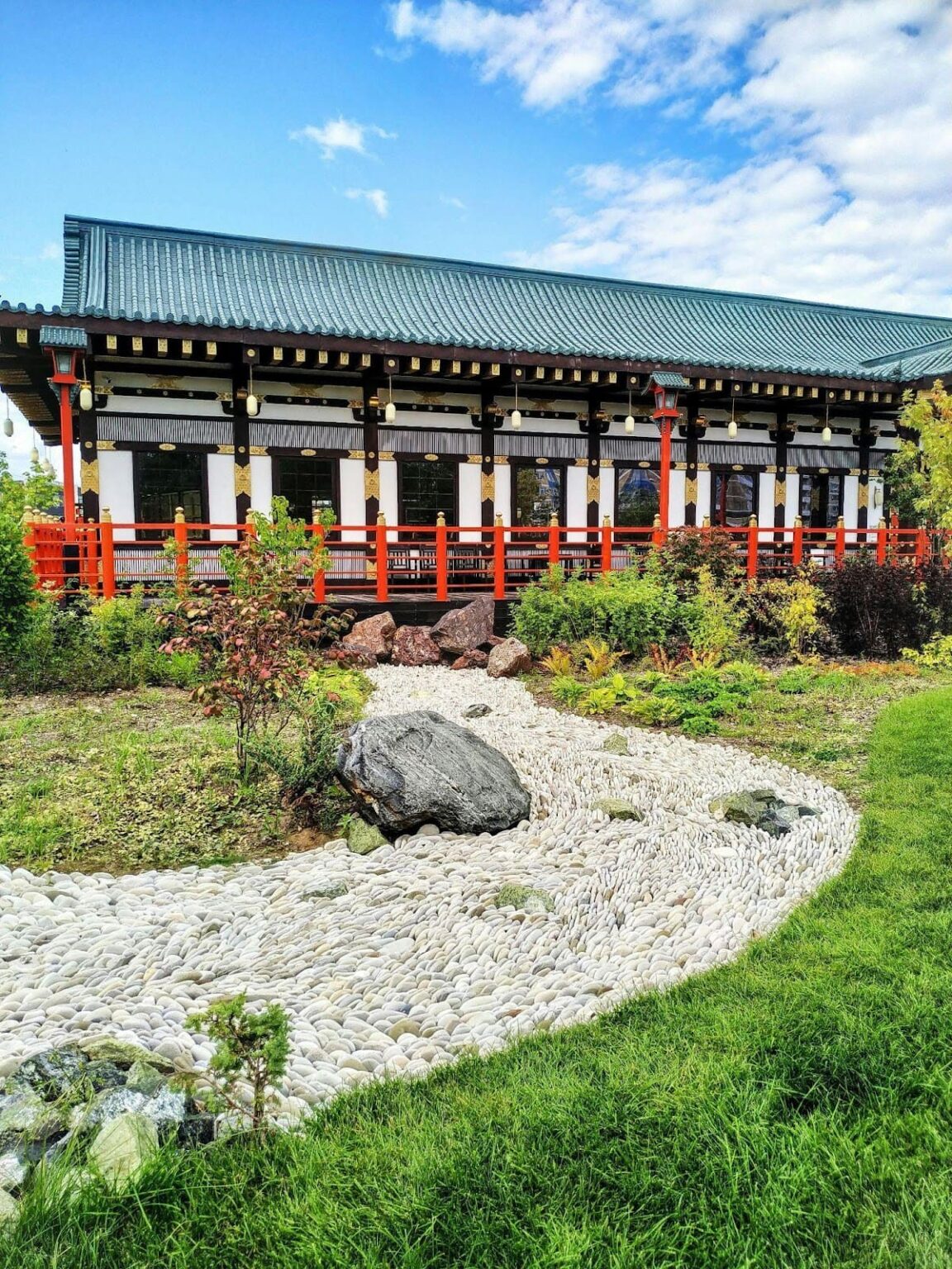 40+ Budget-Friendly Artificial Grass and Rock Landscaping Ideas (2025 ...