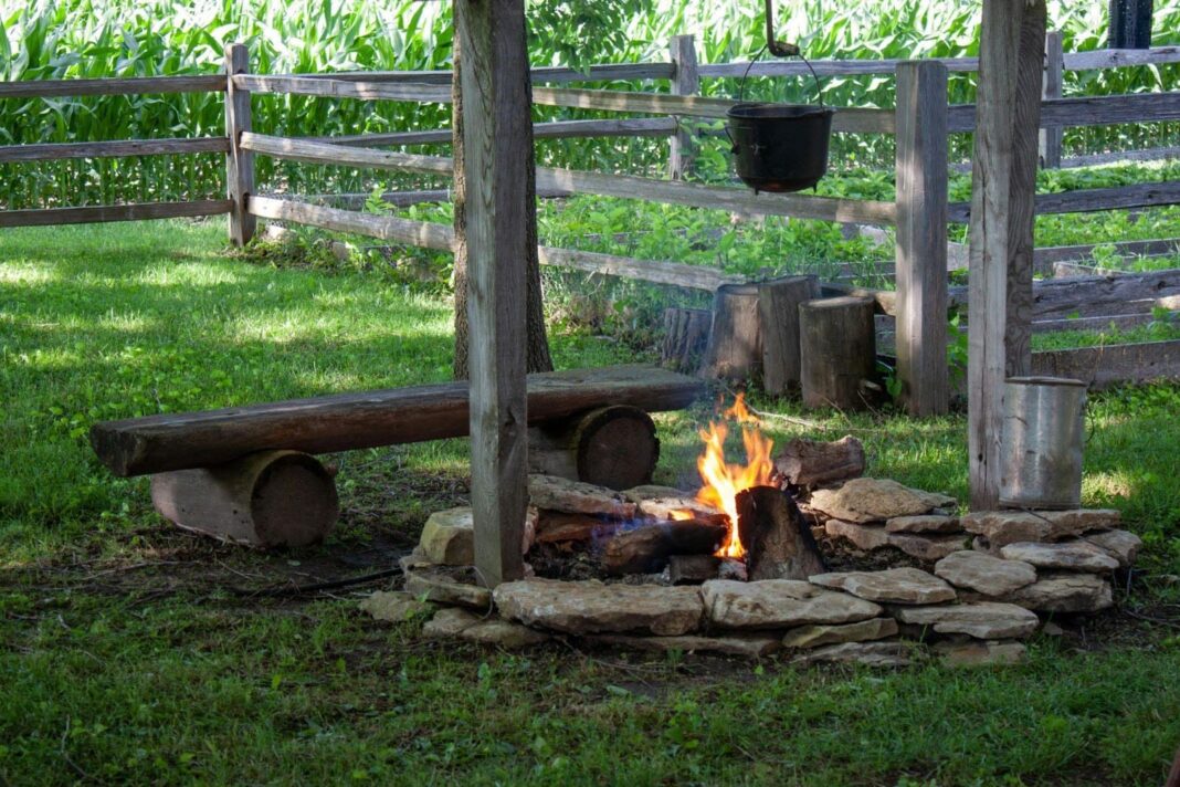 40+ Genius Natural Fire Pit Ideas for Cozy Nights (2026) FarmFoodFamily