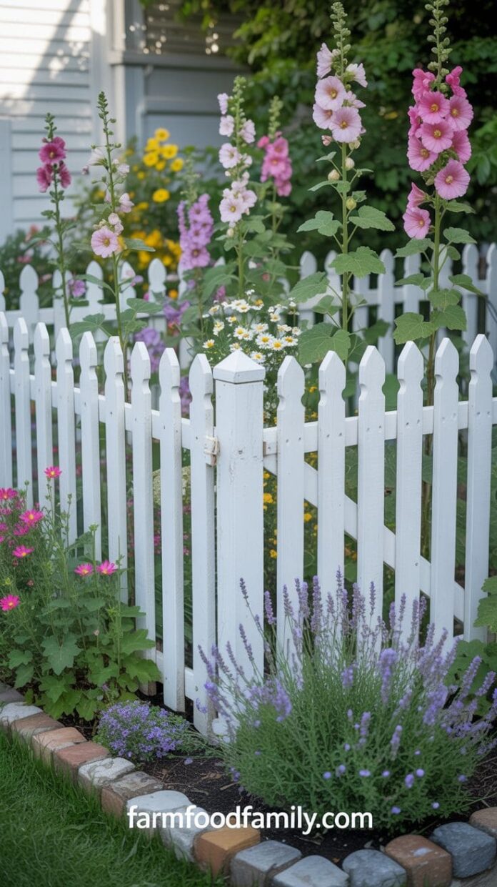 20+ Gorgeous White Fence Backyard Ideas Everyone’s Copying - FarmFoodFamily