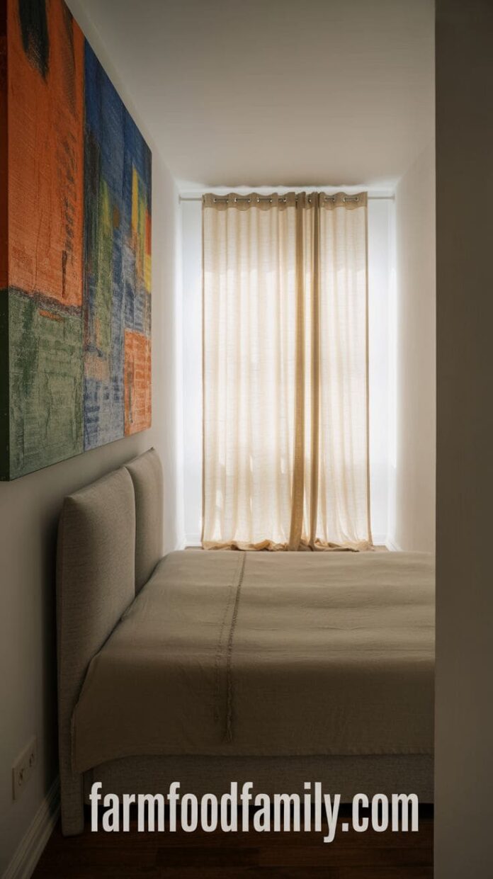 20+ Awkward Bedroom Layout Ideas That Make Total Sense - FarmFoodFamily